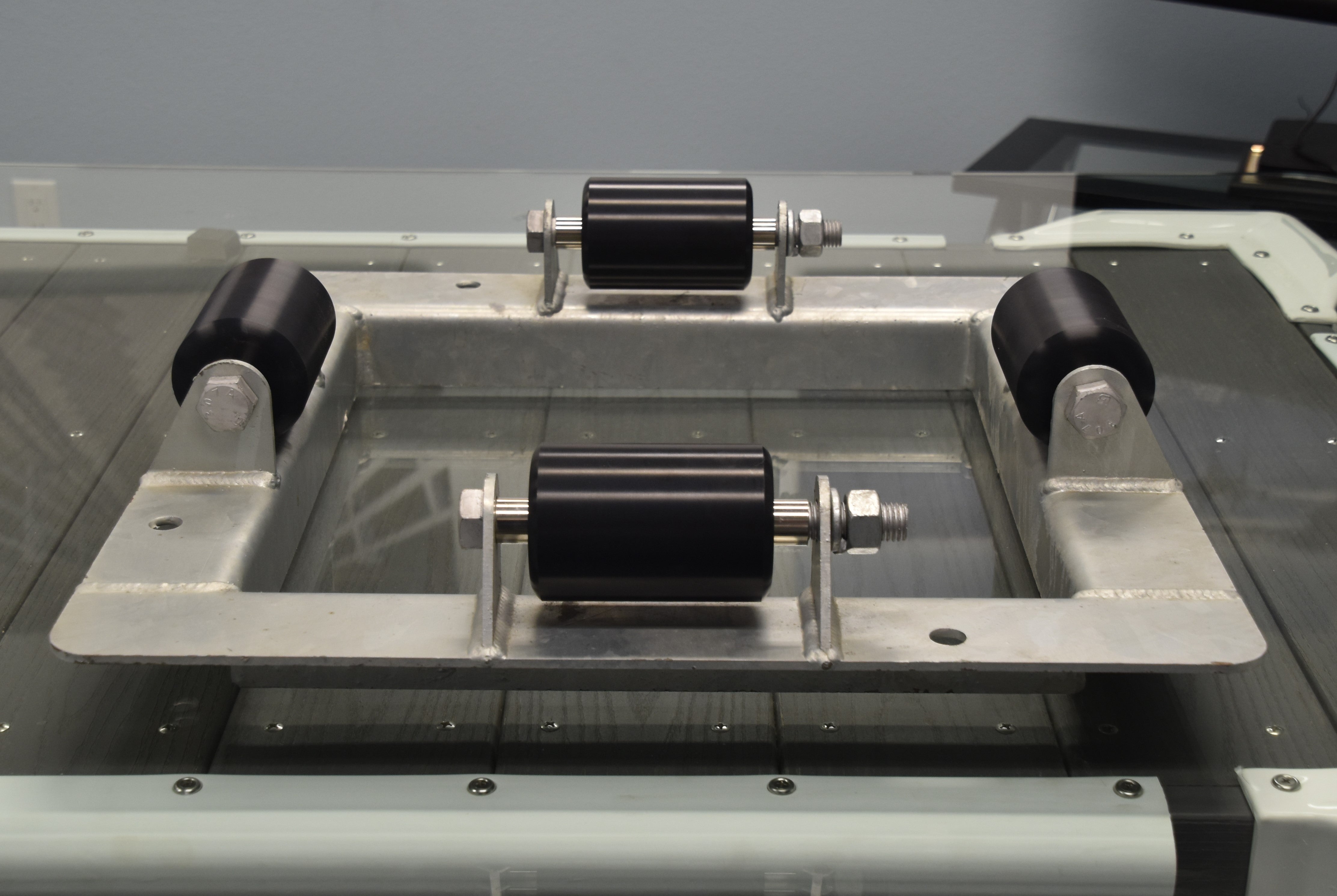 Premium Inboard Piling Guide - Complete With Rollers – Swift Slip Docks